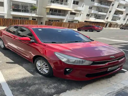 Kia Rio 2018 en excelente condiciones #360473 RD$680
